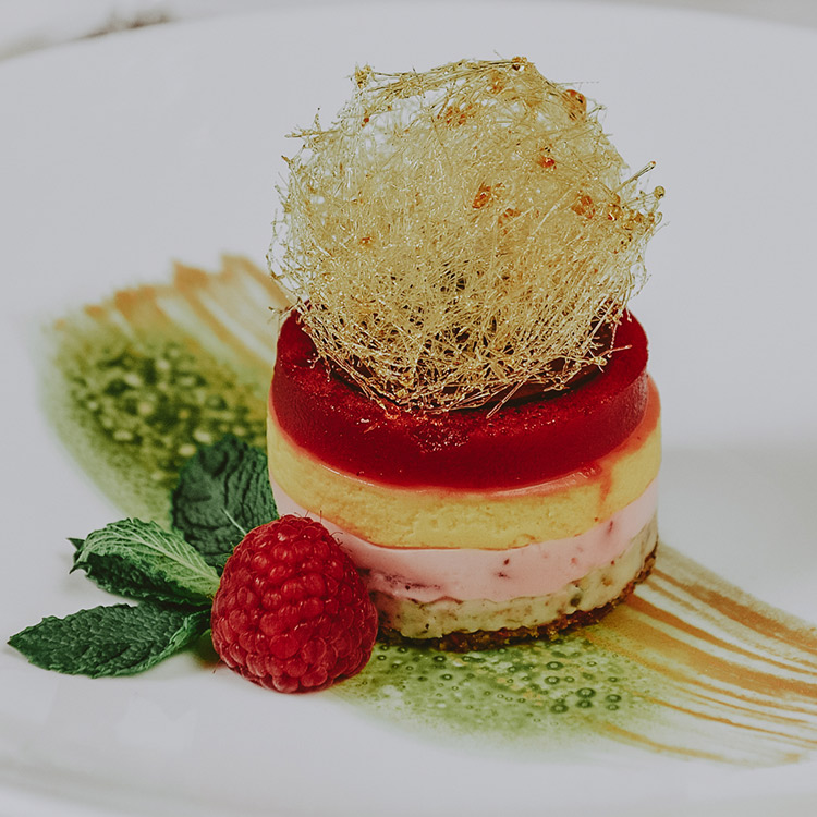 Pillar and Post: Cannery Restaurant | Dining in Niagara on the Lake