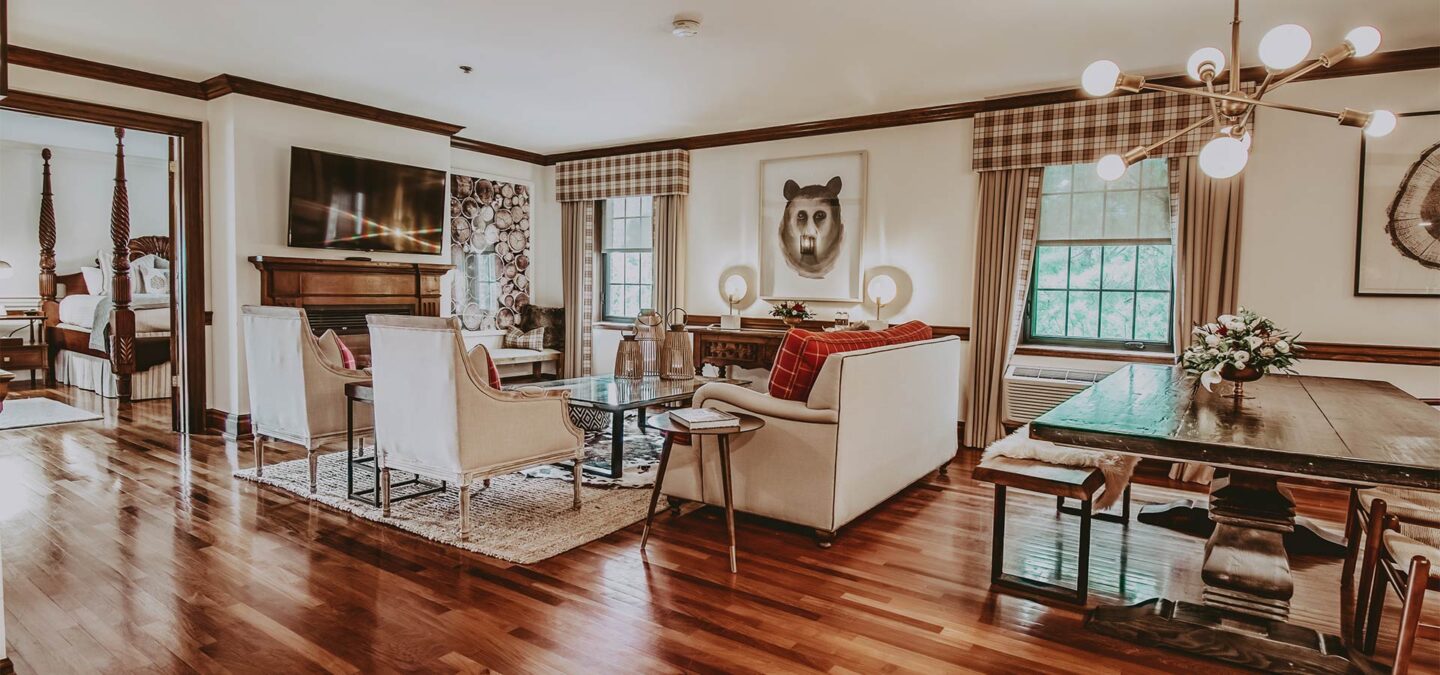 Overview of Pillar and Post Hotel in Niagara on the Lake