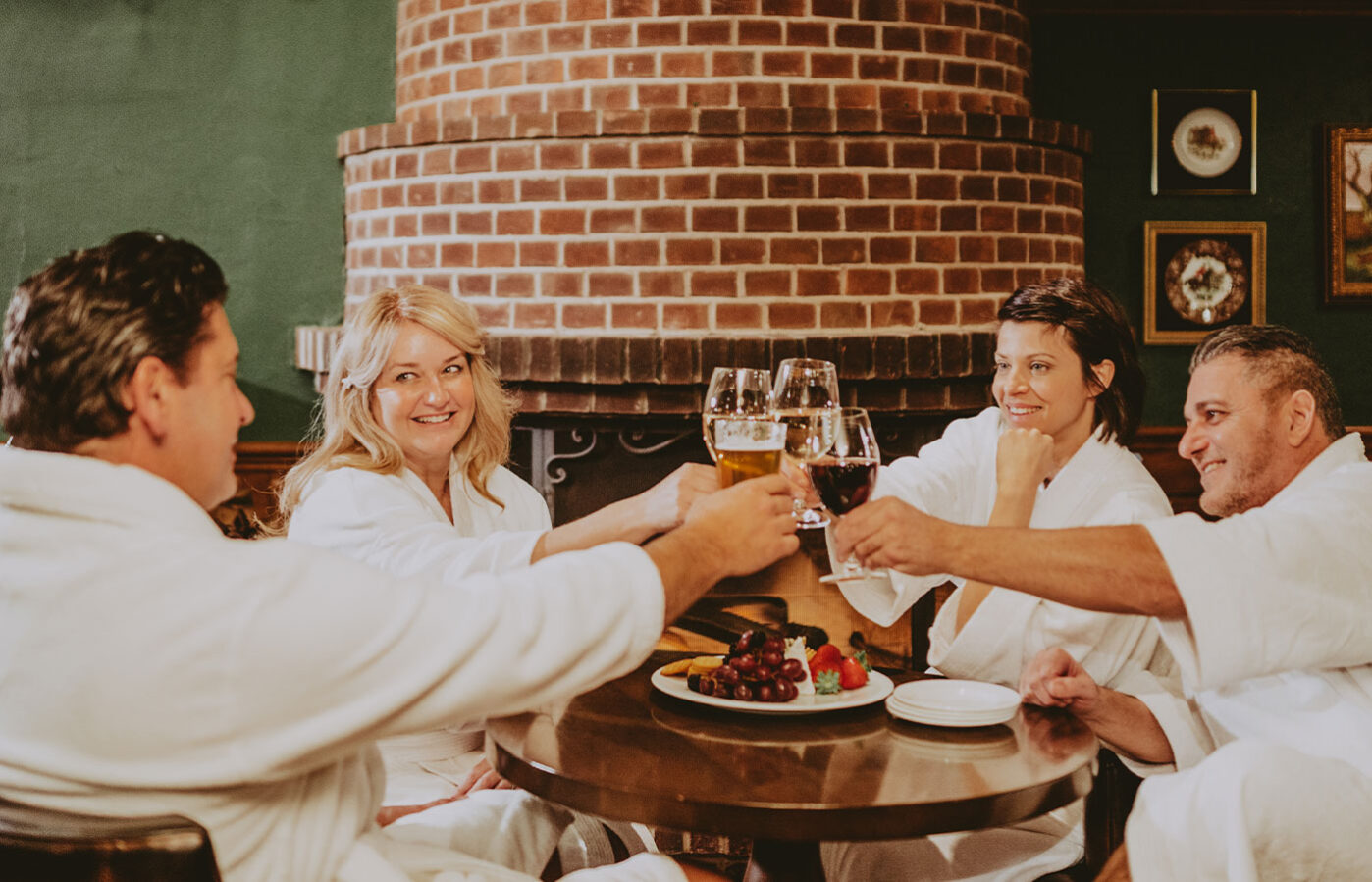 Vintages Wine Bar & Lounge at Pillar and Post in Niagara on the Lake