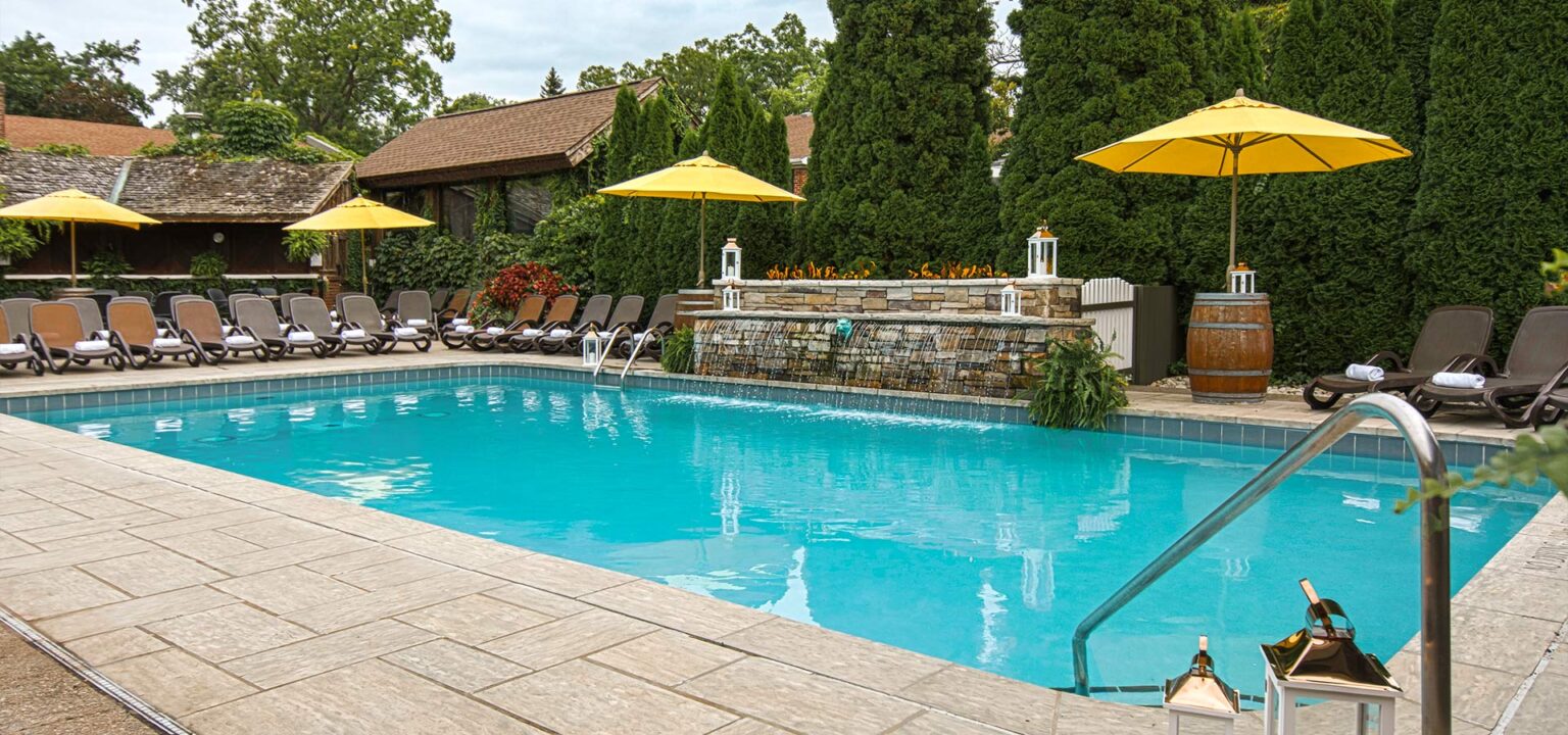 Overview of Pillar and Post Hotel in Niagara on the Lake