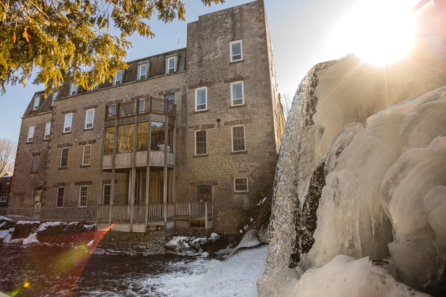 Easy Corporate Retreats Near Toronto | Vintage Hotels