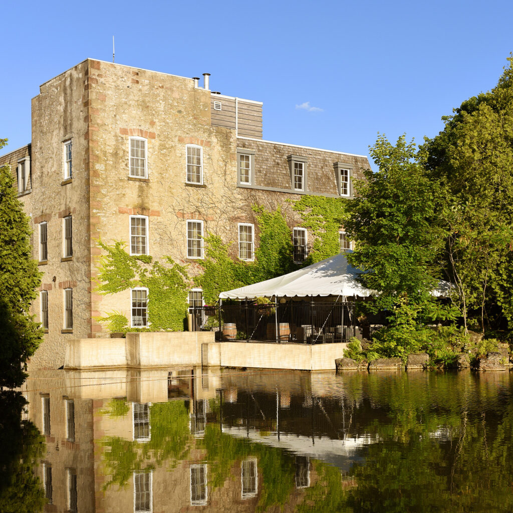 Moffat Inn in Niagara-on-the-Lake | Classic Country Charm