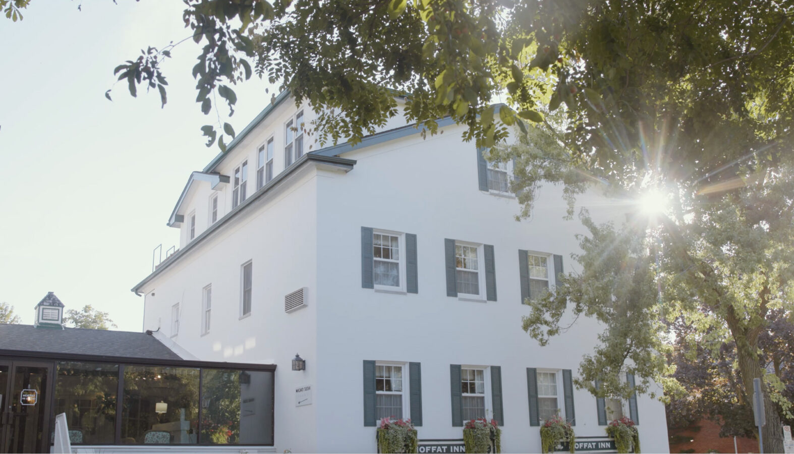 Moffat Inn in Niagara-on-the-Lake | Classic Country Charm